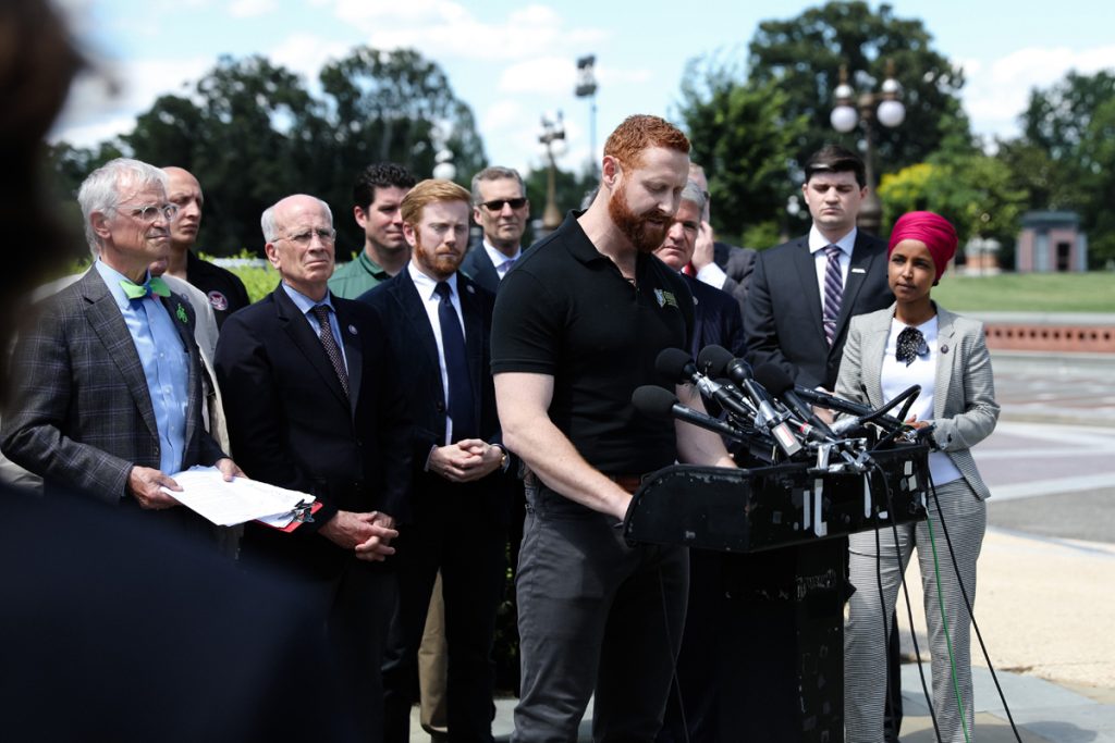 Calling on President Biden to Take Immediate Action on Immigrant Visas ...